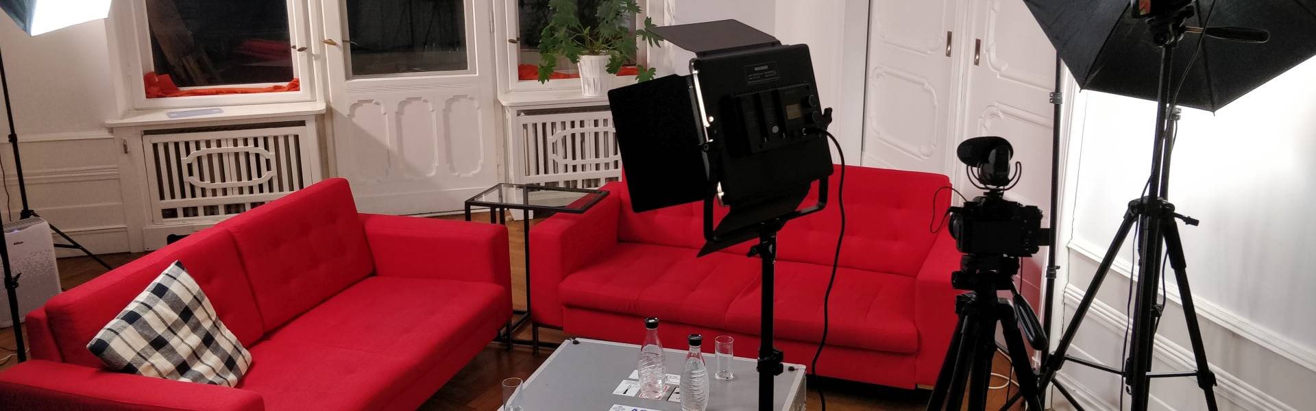 Ein Interview selbst führen (und professionell filmen) | Meeet